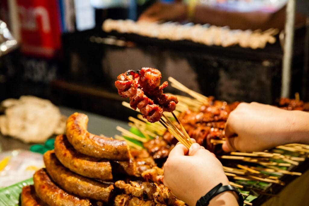 Thai Market Dallas: Sunday Market at the Buddhist Temple